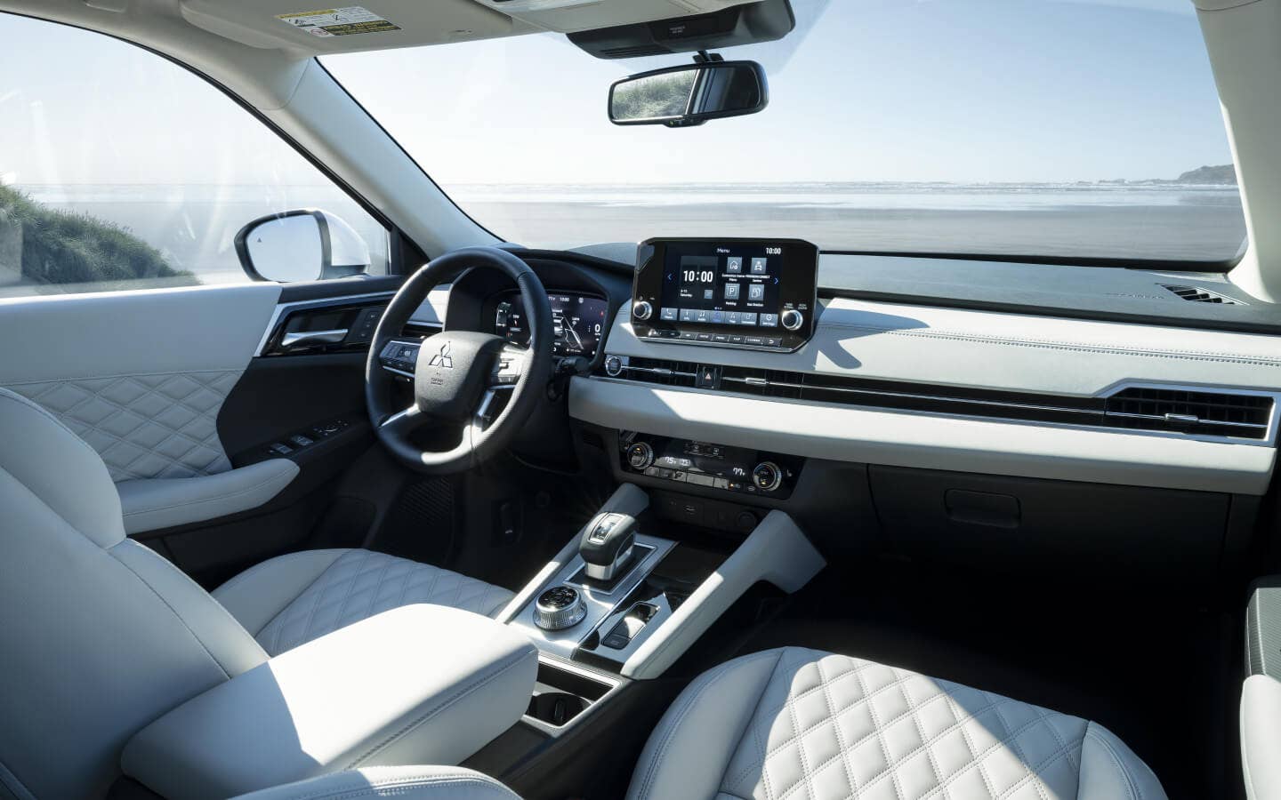 Mitsubishi Outlander Sport 2022 White Interior